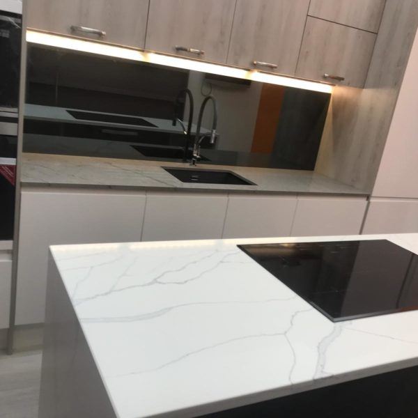 QUARTZ WORKTOPS - Victoria Marble Granite